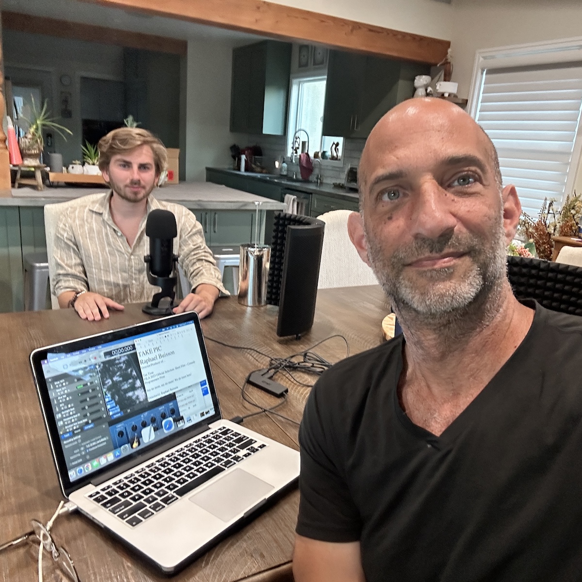 457. 4Qs with Raphael Buisson – DISCOVER INDIE FILM